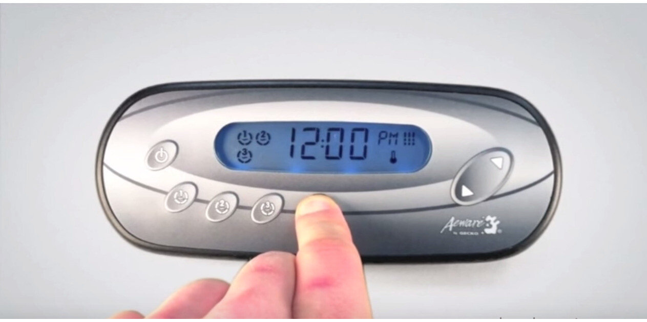How to Set the Clock on the in.k450 - Pure-Spa